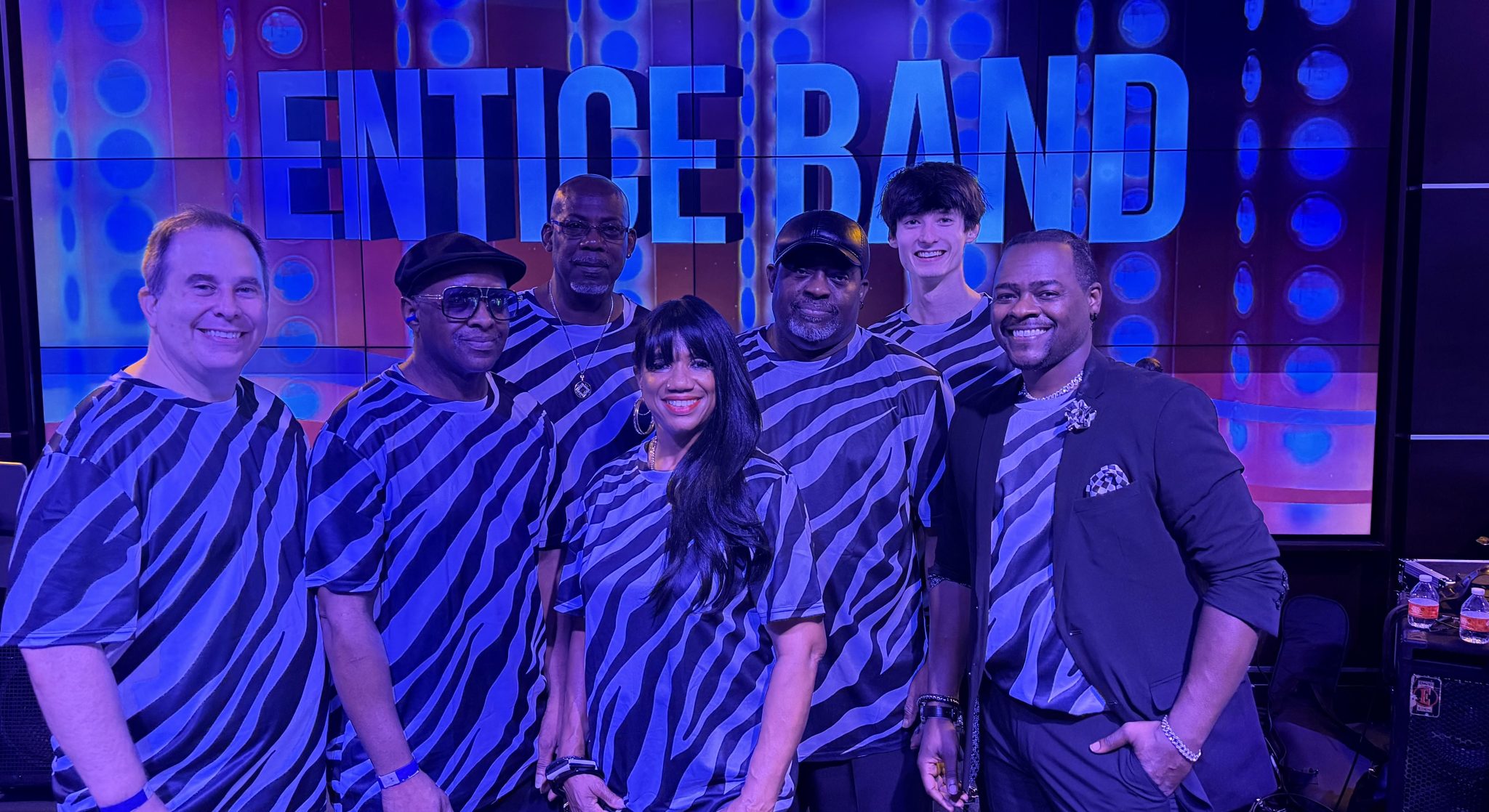 Performances – Entice Band